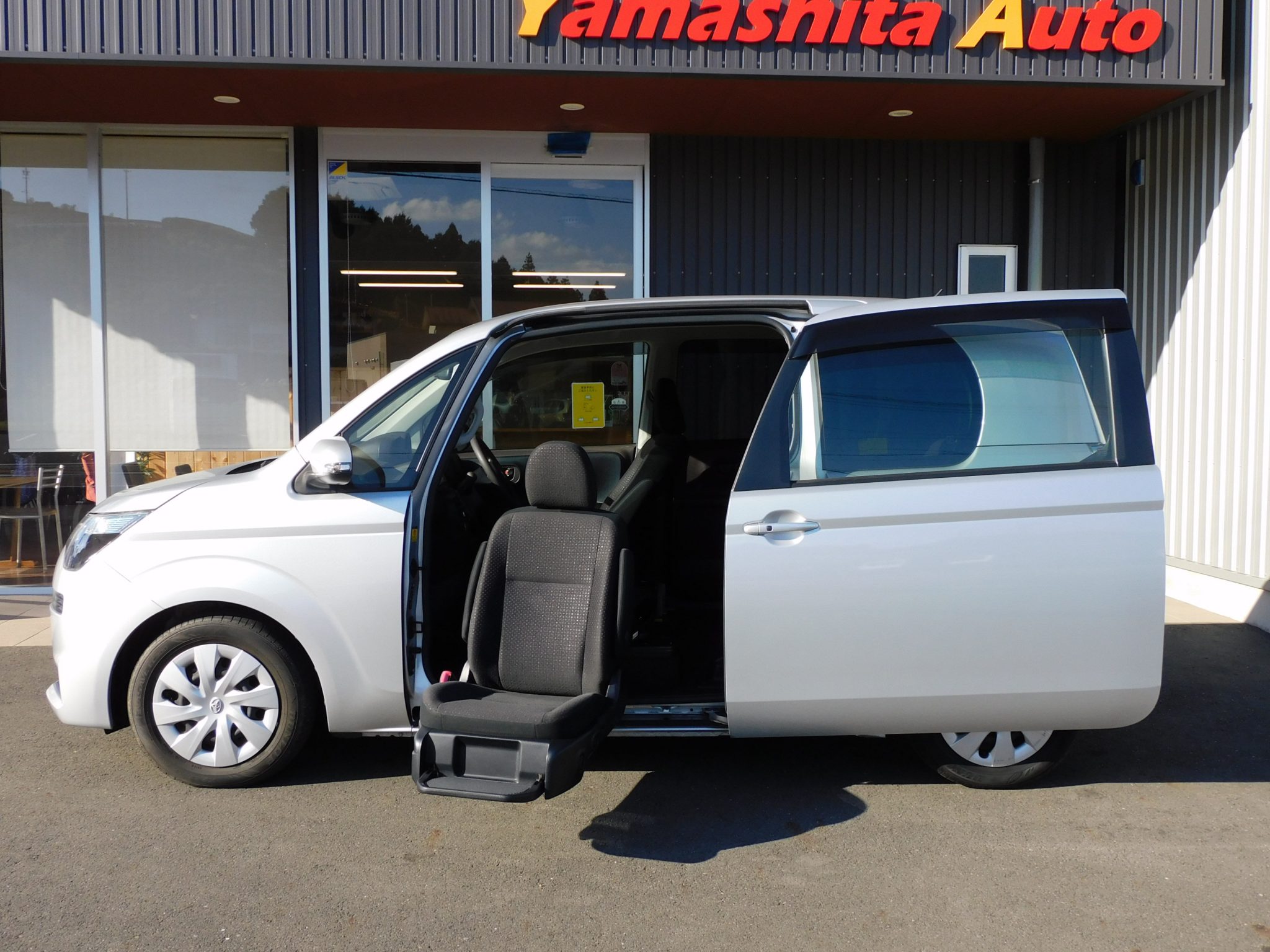 Disability Cars 4U | Flesh imported mobility vechicles