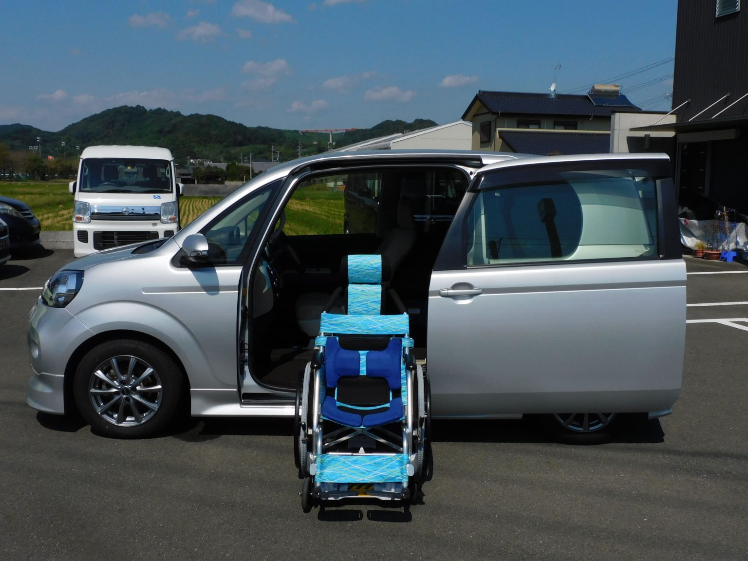 Disability Cars 4U | High-quality disability cars directly from Japan